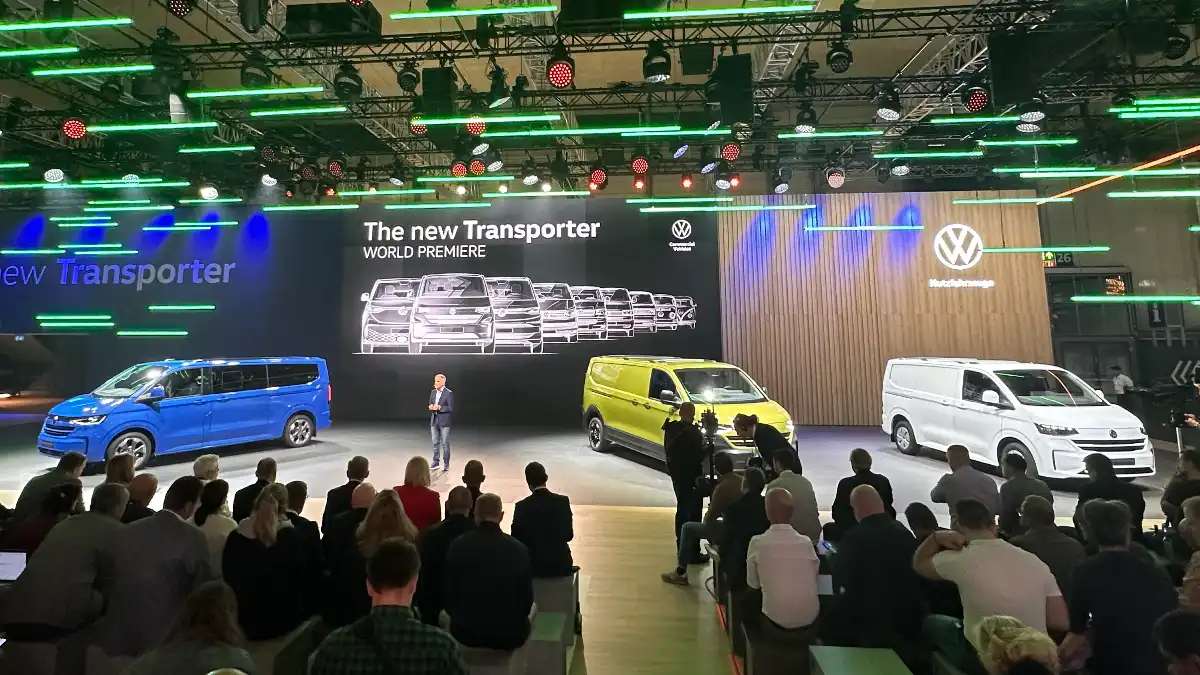 New Volkswagen Transporter van revealed with smiley new design - Van ...