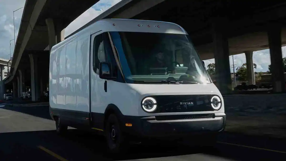 Rivian allows new commercial van sales to all US fleets - Van Reviewer